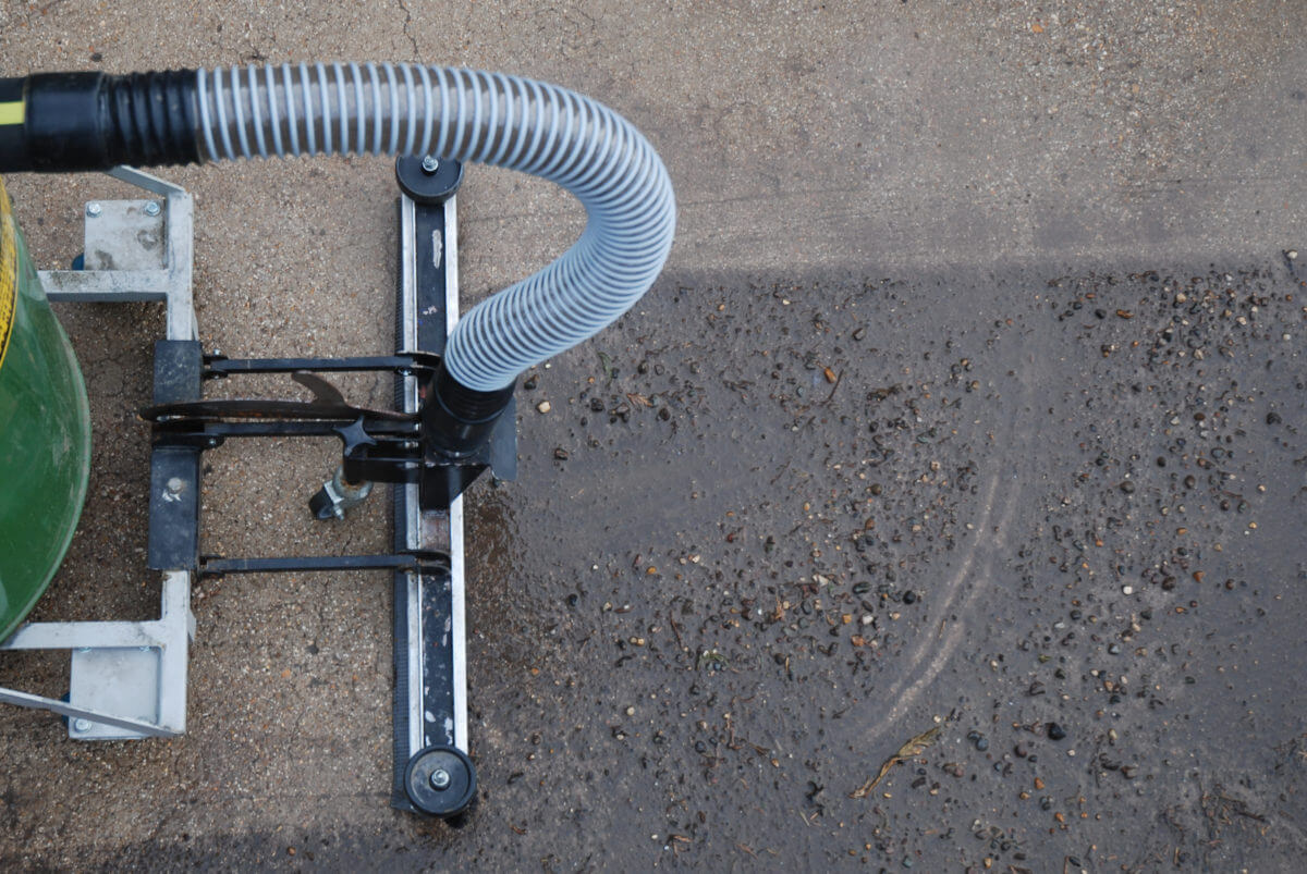 Wet & Dry Industrial Vacuum Cleaner - Big Brute