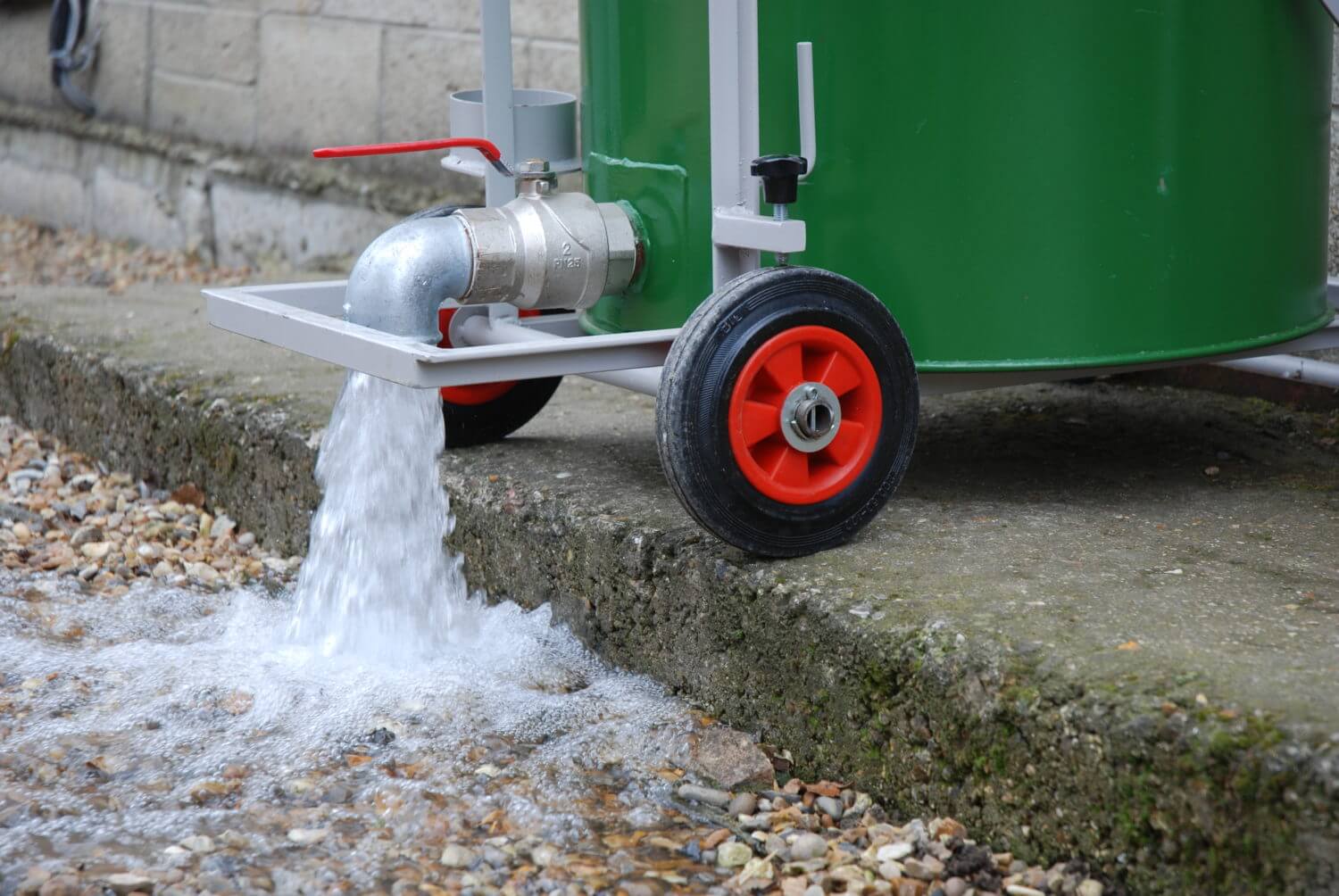 Big Brute - Powerful Vacuum Cleaners for Industrial Cleaning