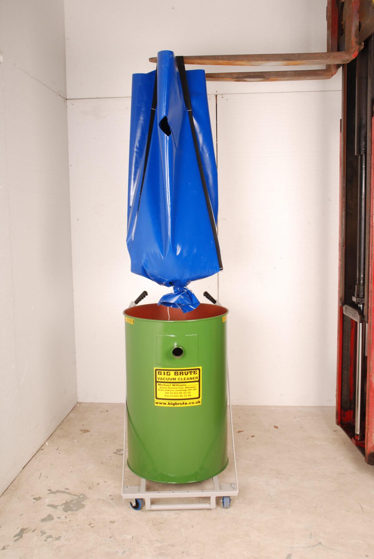 Big Brute Easy Empty Lift Out Bag - Empty Heavy Waste Safely